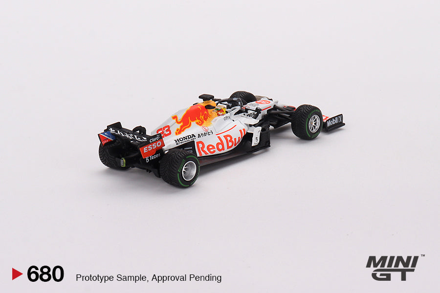 MINI GT 680 - Red Bull RB16B #33 Max Verstappen 2021 Turkish Grand Pri ...